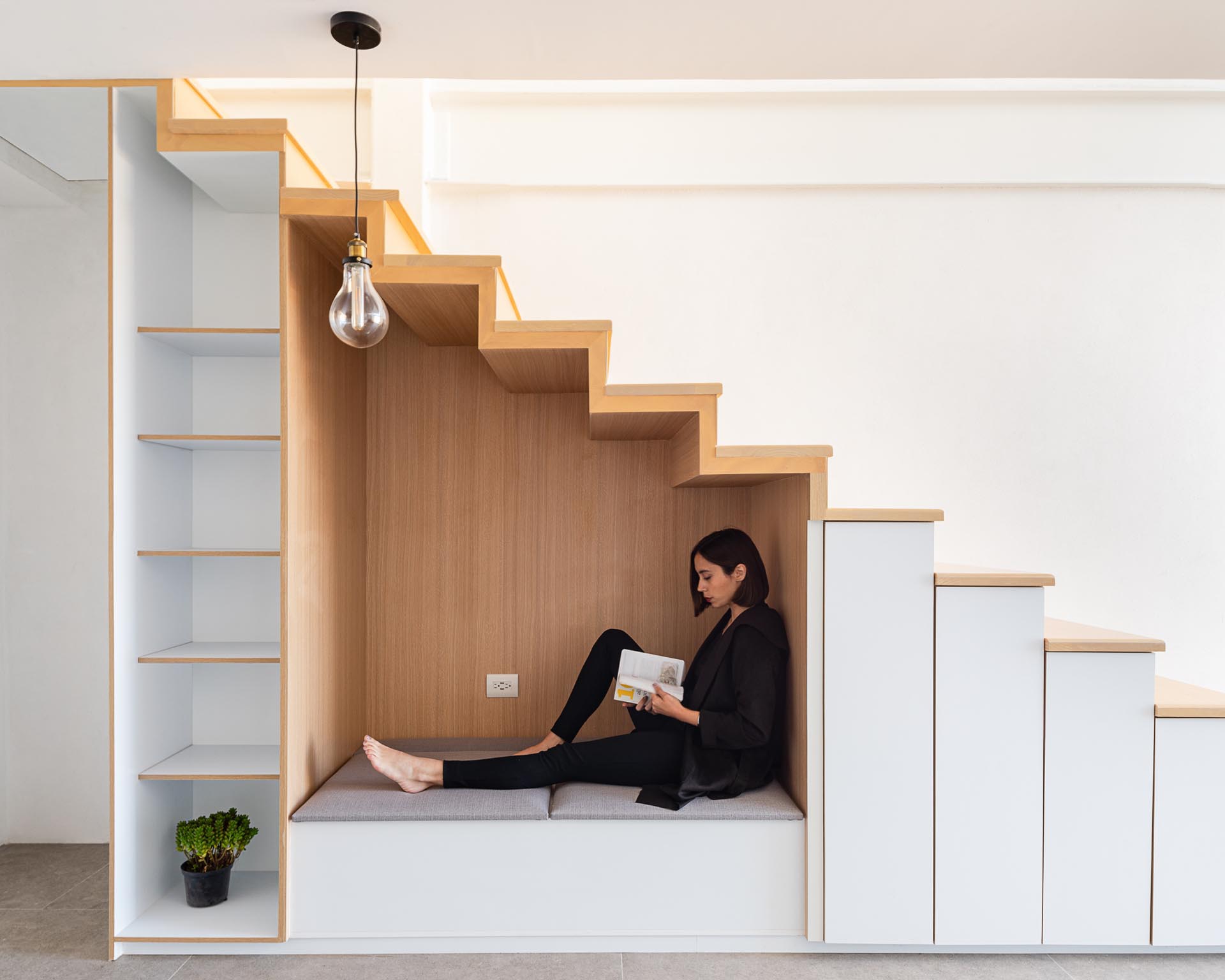 Hidden Treasures: Utilising the Space Under the Stairs for Hallway ...